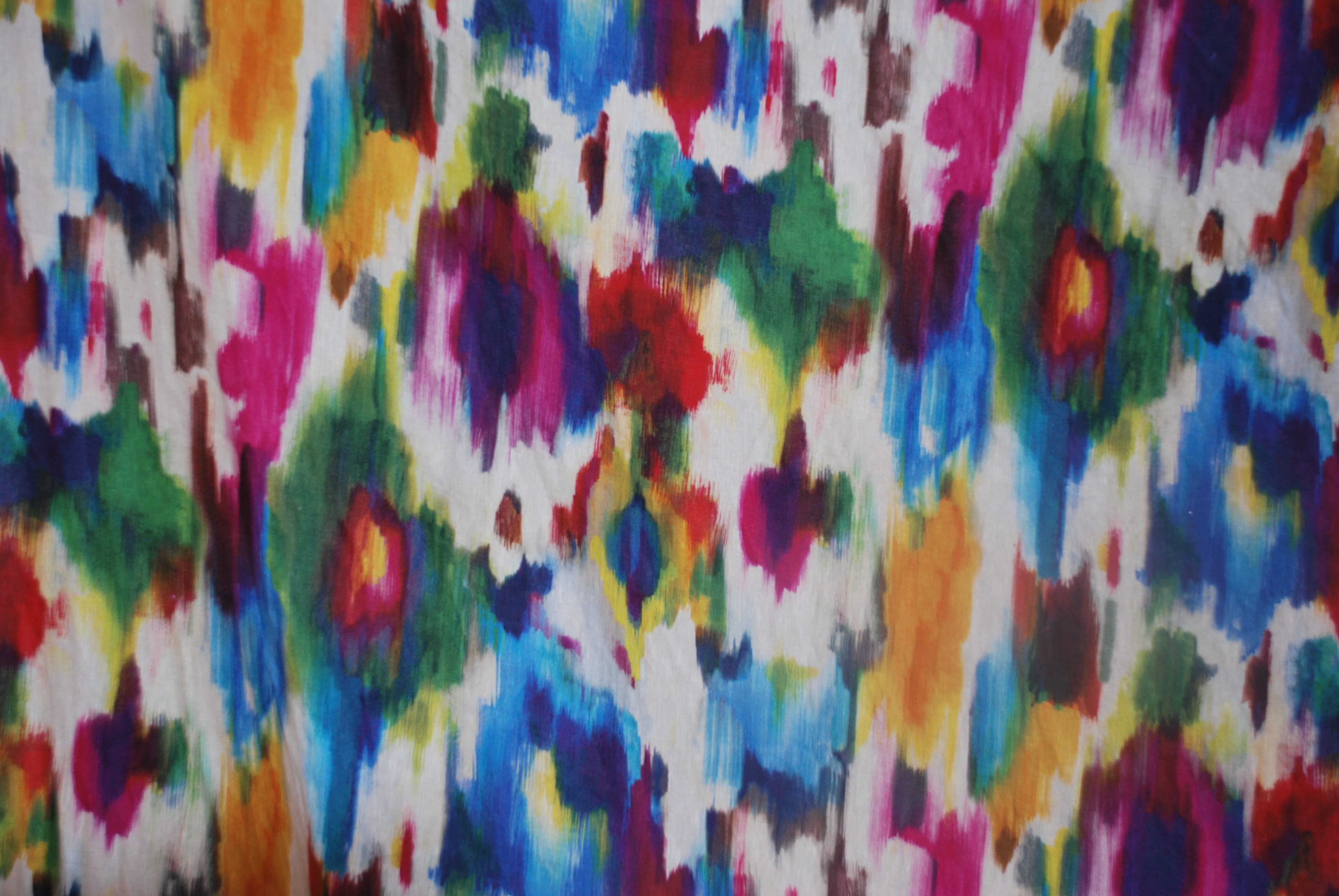 Fabrics at Showtime Get "Graphic:" A Look at Our Favorites - TheHome.com